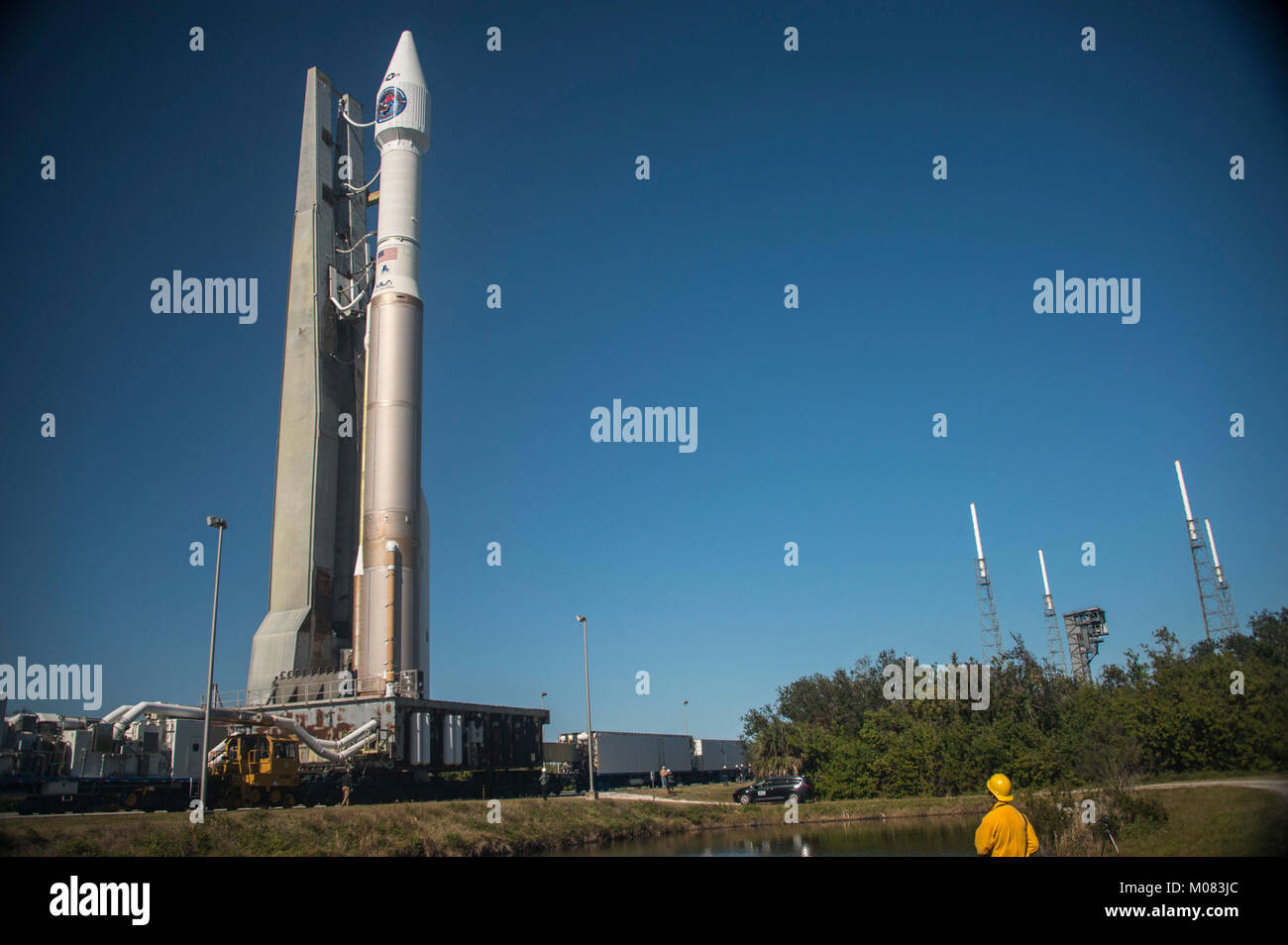 SBIRS GEO Flight 4 payload mated with its Atlas V-411 rocket completed ...