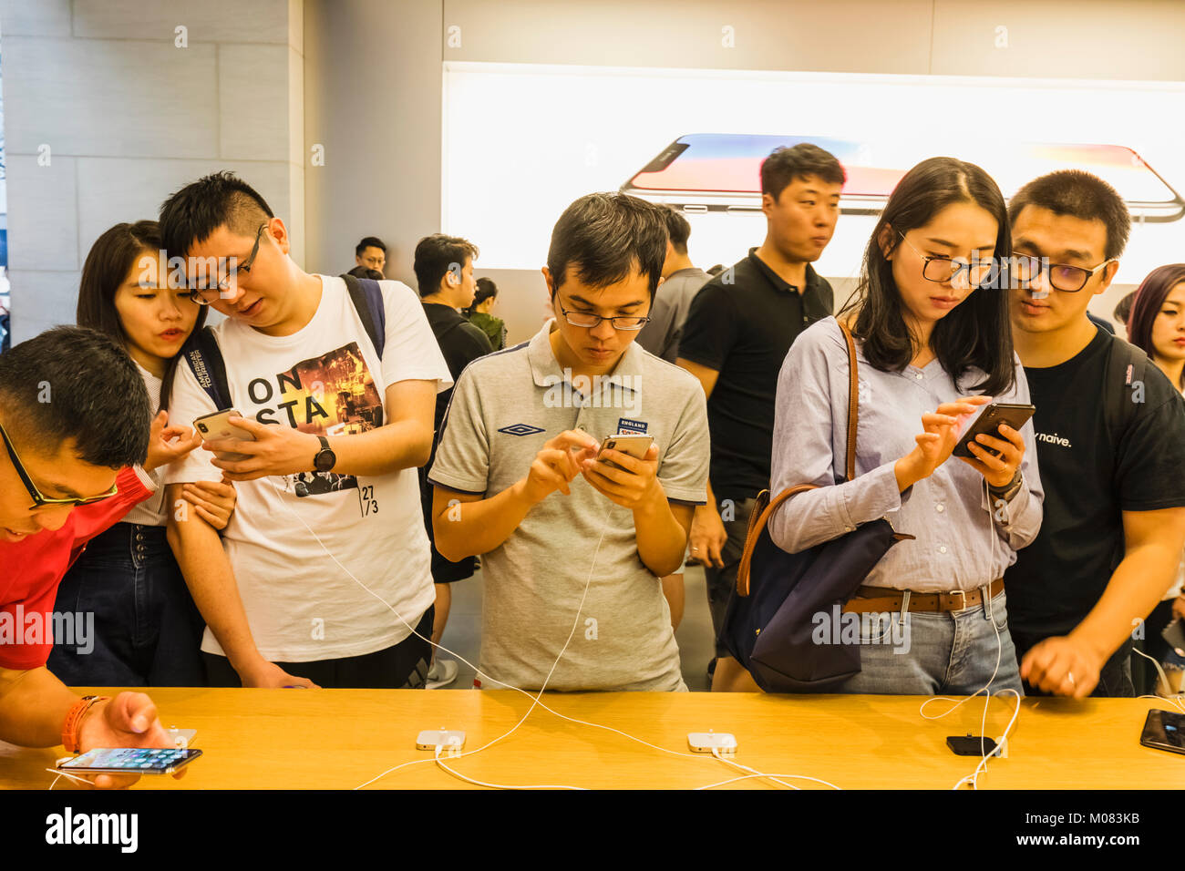 China, Hong Kong, Causeway Bay, Apple Store, Customers Looking at ...