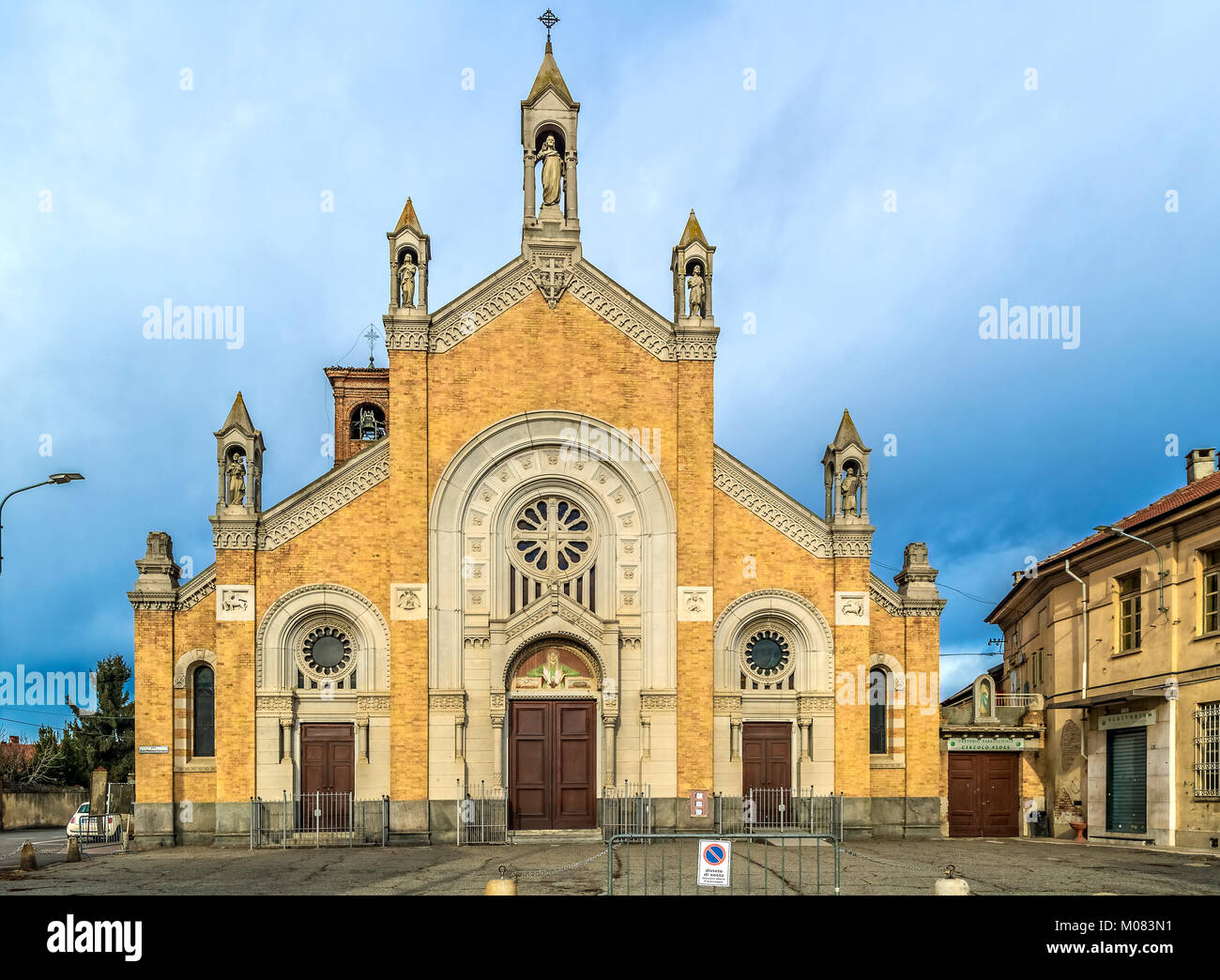 Italy Turin Leinì Church of San Pietro e Paolo Stock Photo - Alamy