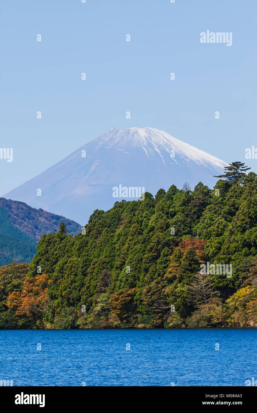 Japan, Honshu, Fuji-Hakone-Izu National Park, Lake Ashinoko and Mt.Fuji ...
