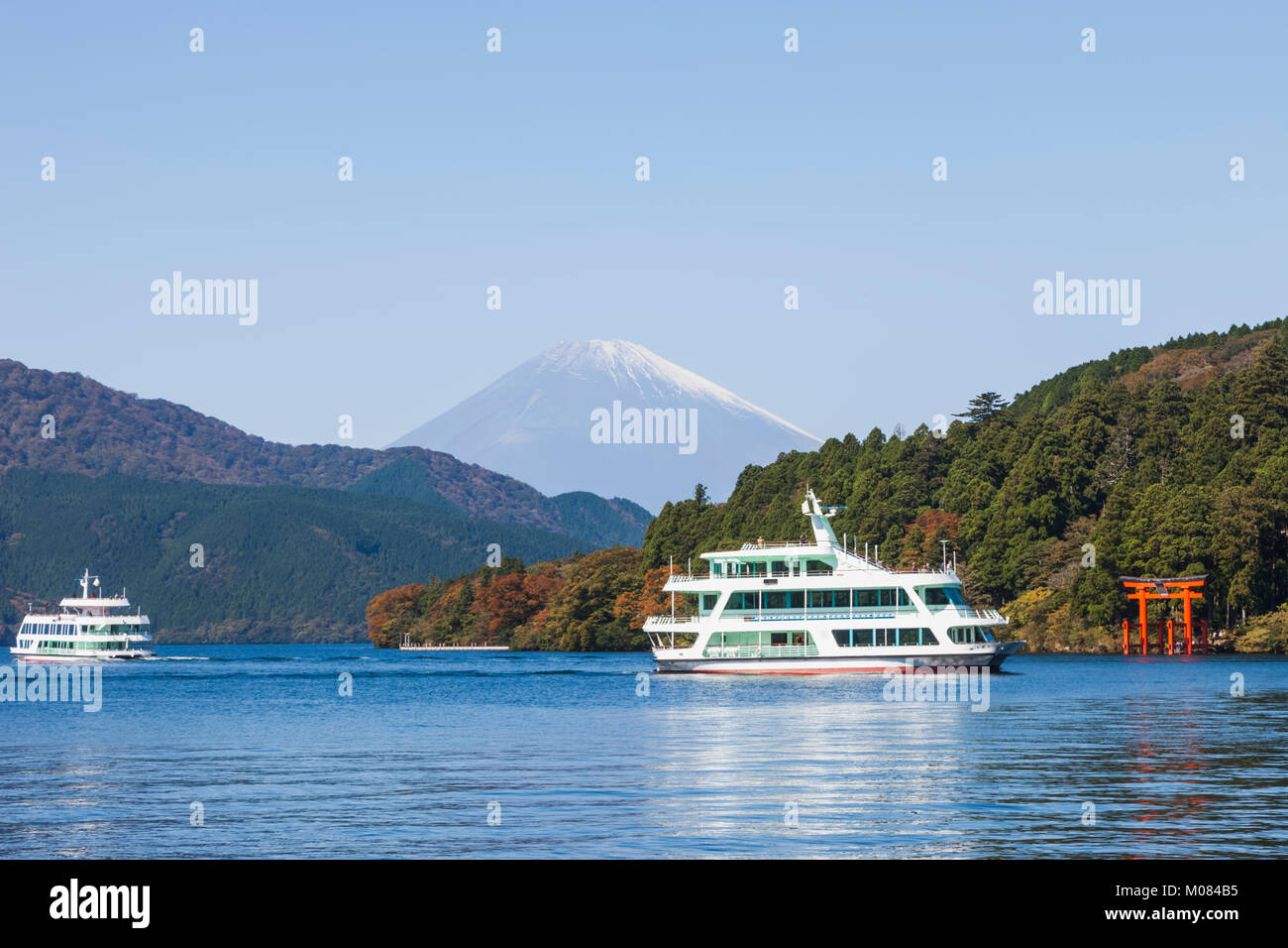 Japan, Honshu, Fuji-Hakone-Izu National Park, Lake Ashinoko ...