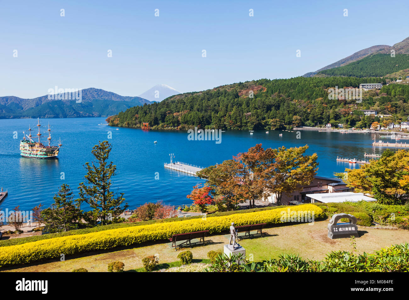 Japan, Honshu, Fuji-Hakone-Izu National Park, Lake Ashinoko and Mt.Fuji ...