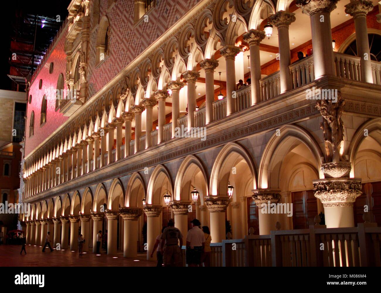 Venetian elegance architecture hi-res stock photography and images - Alamy