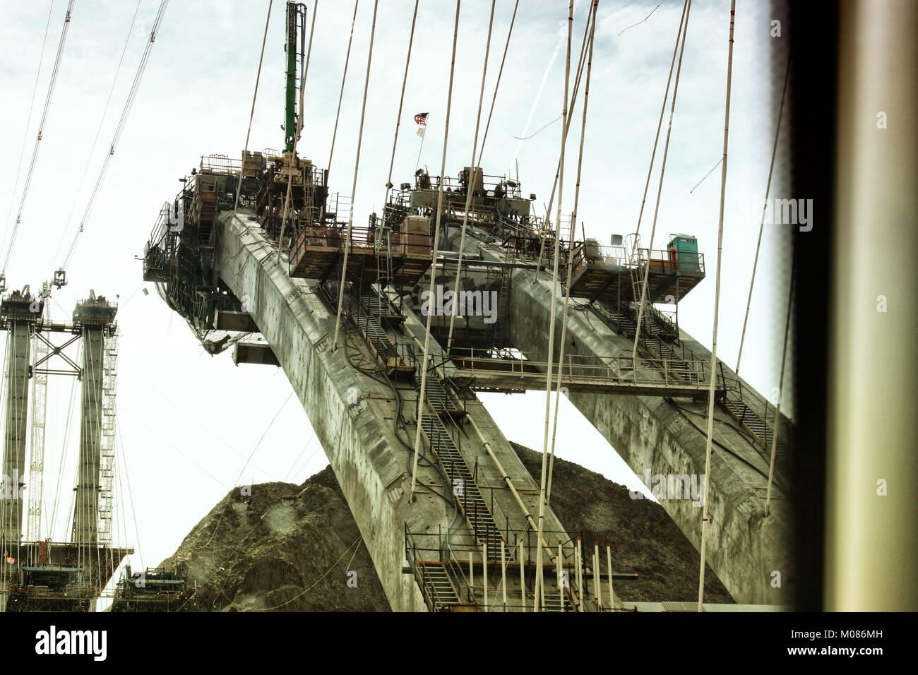 Bridge under construction Stock Photo - Alamy