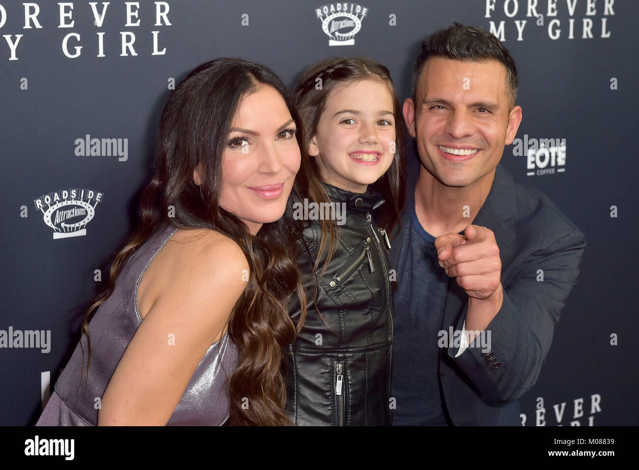 Josh wolf hi-res stock photography and images - Alamy