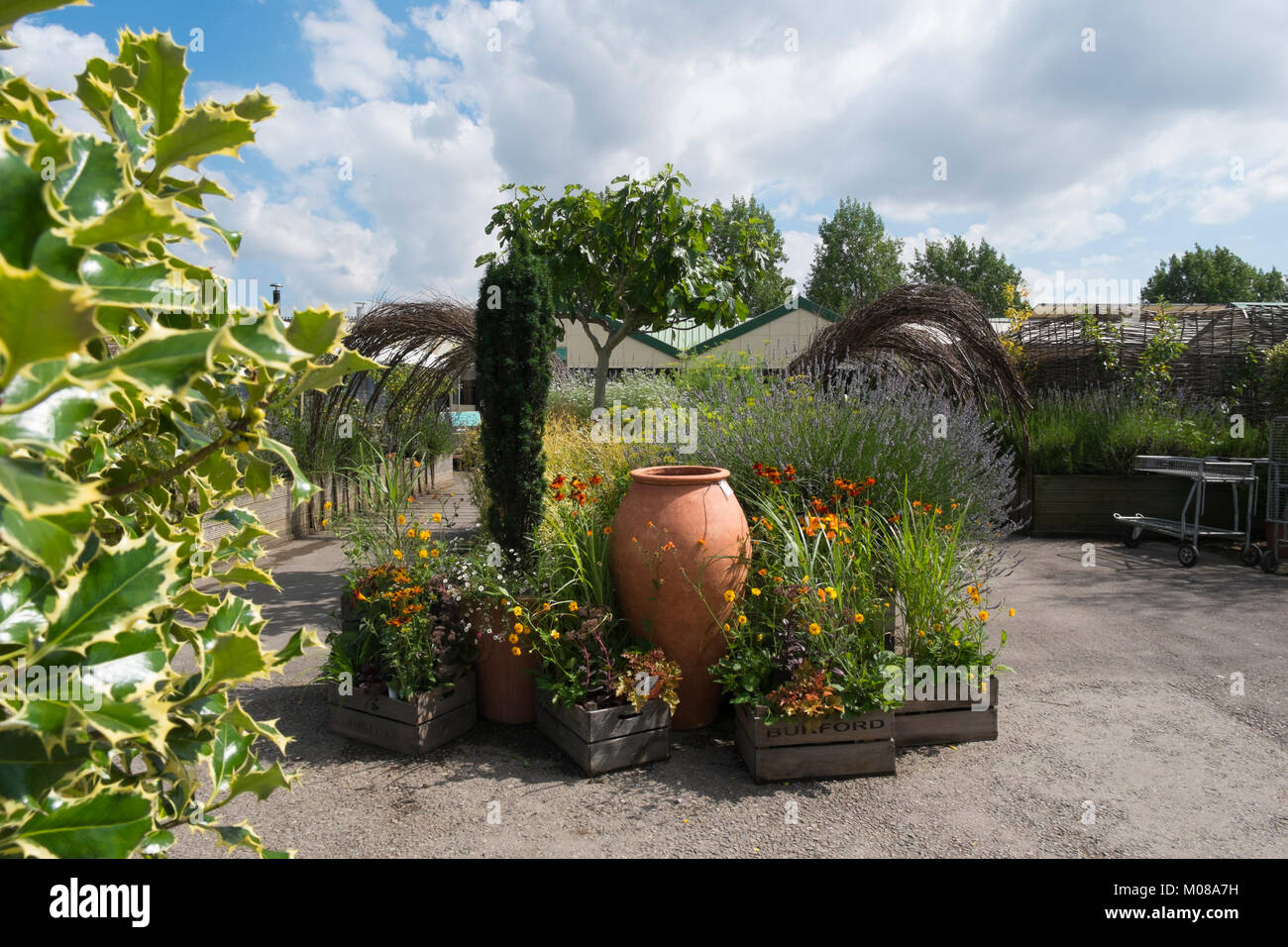 Entrance to Burford Garden Centre in the Cotswolds, Oxfordshire, UK ...