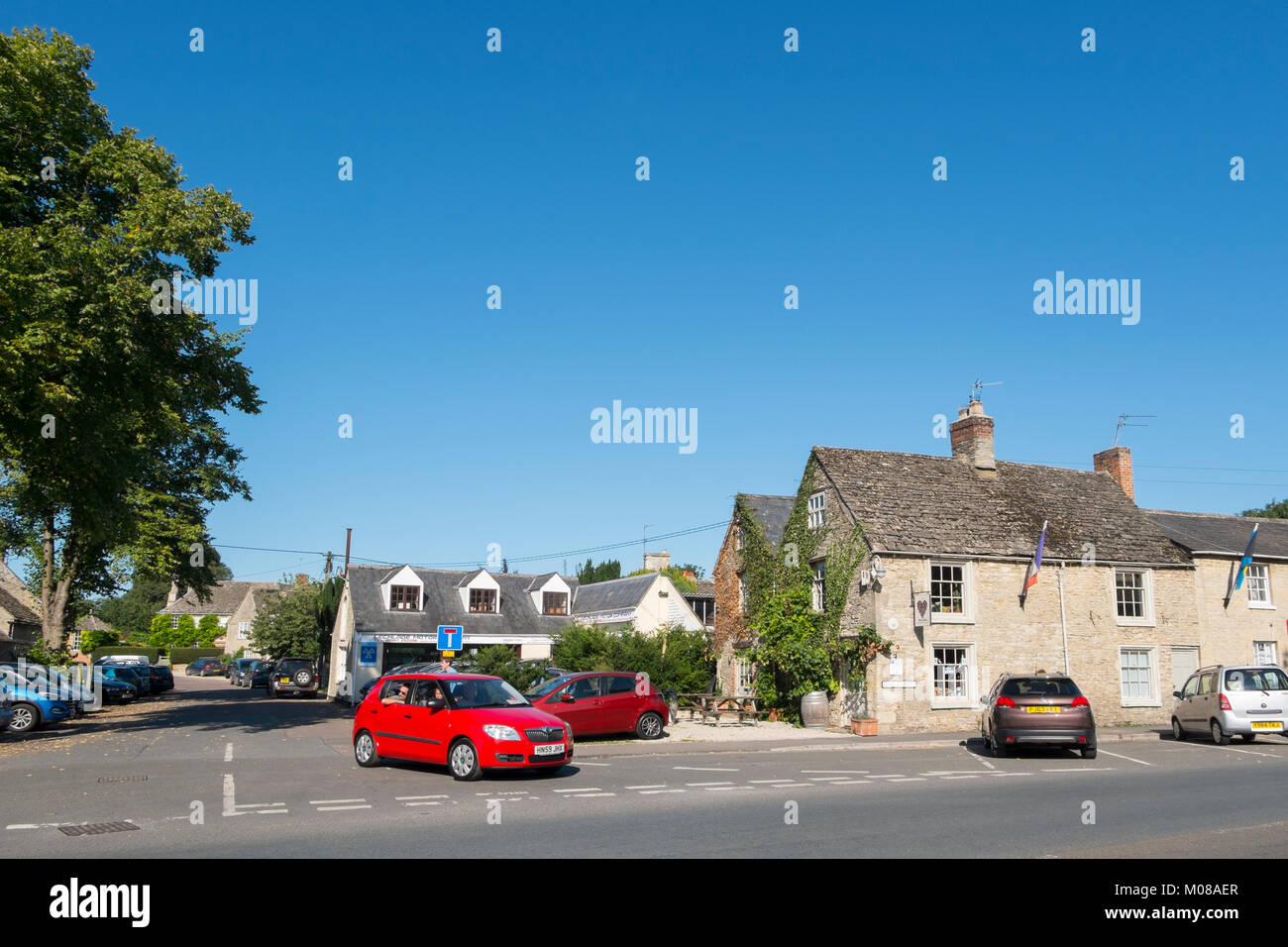 Sherborne High Street High Resolution Stock Photography and Images - Alamy