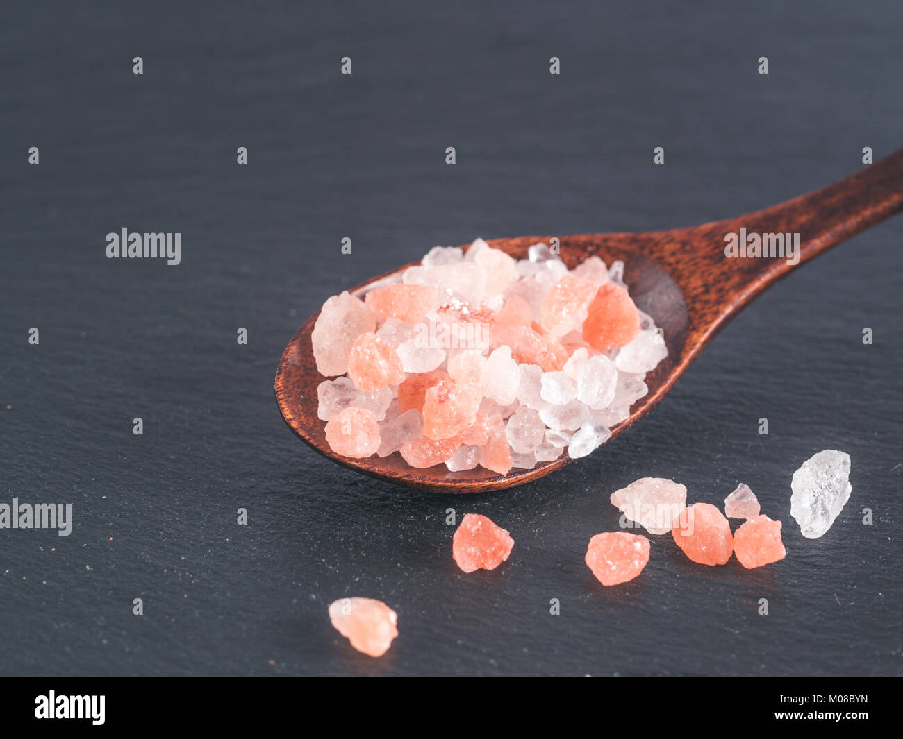 Himalayan pink salt in crystals Stock Photo - Alamy