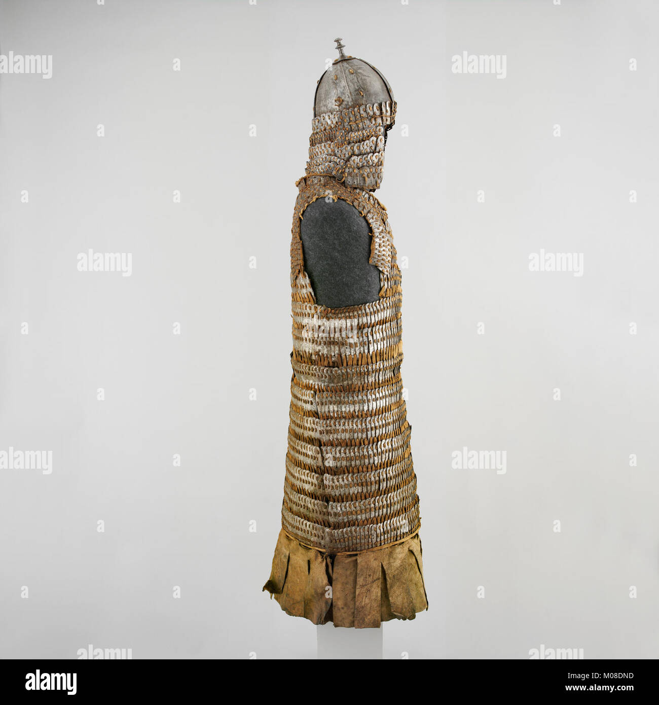 Tibetan lamellar armor hi-res stock photography and images - Alamy