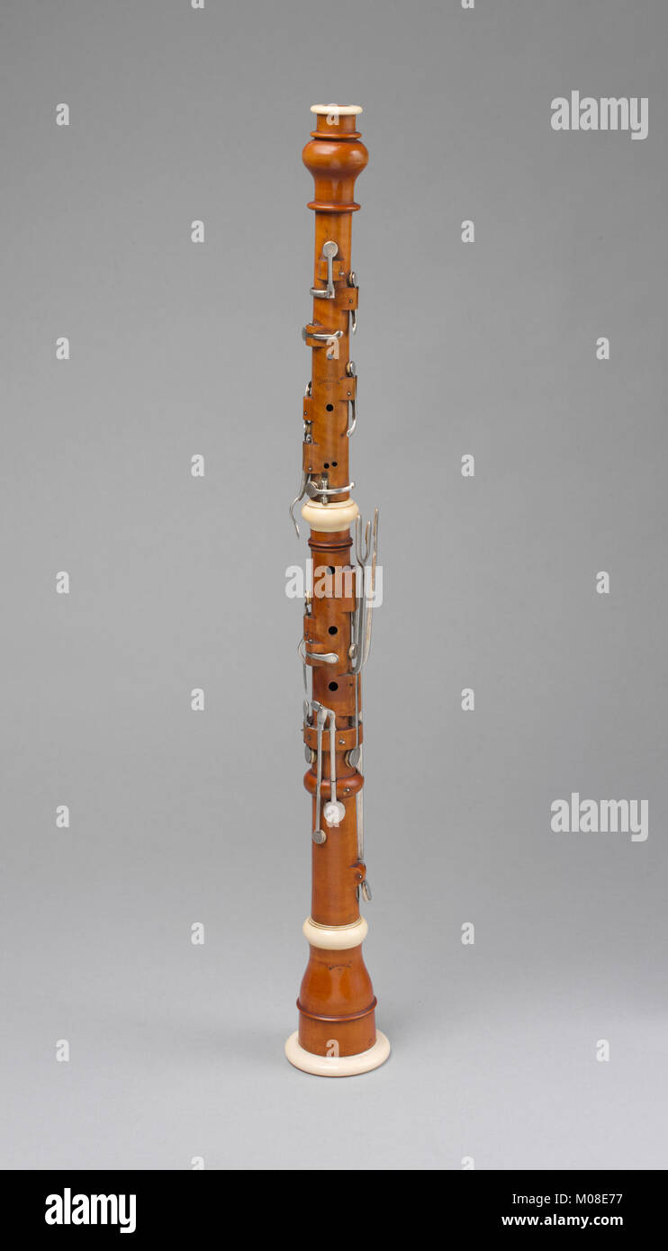 Ancient oboe hi-res stock photography and images - Alamy