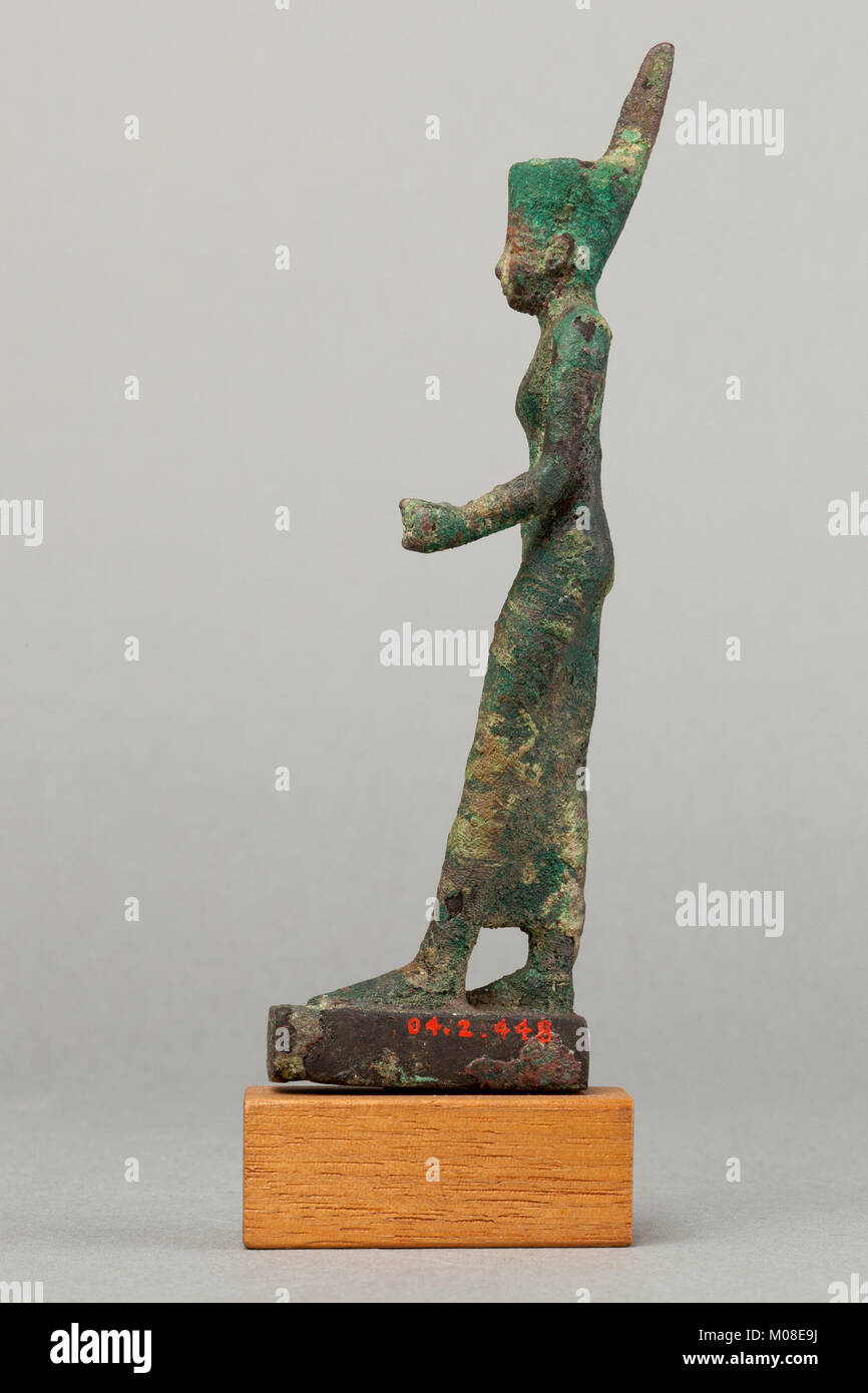 Ancient egyptian goddess neith hi-res stock photography and images - Alamy