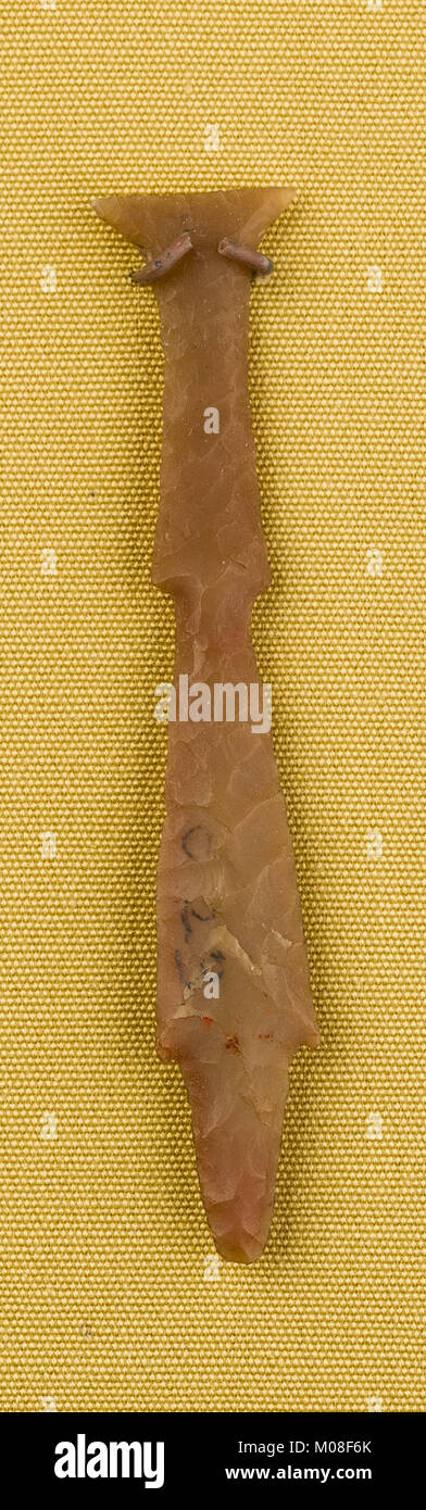 Notched point hi-res stock photography and images - Alamy