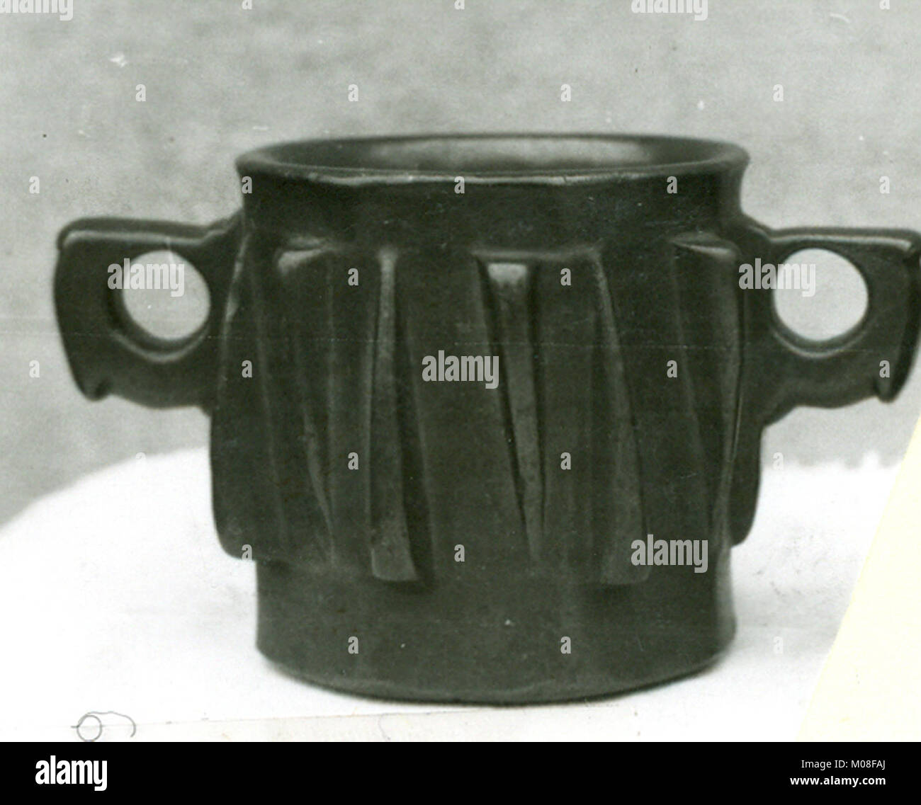 Mortar MET SF-1975-1-1363 Stock Photo - Alamy