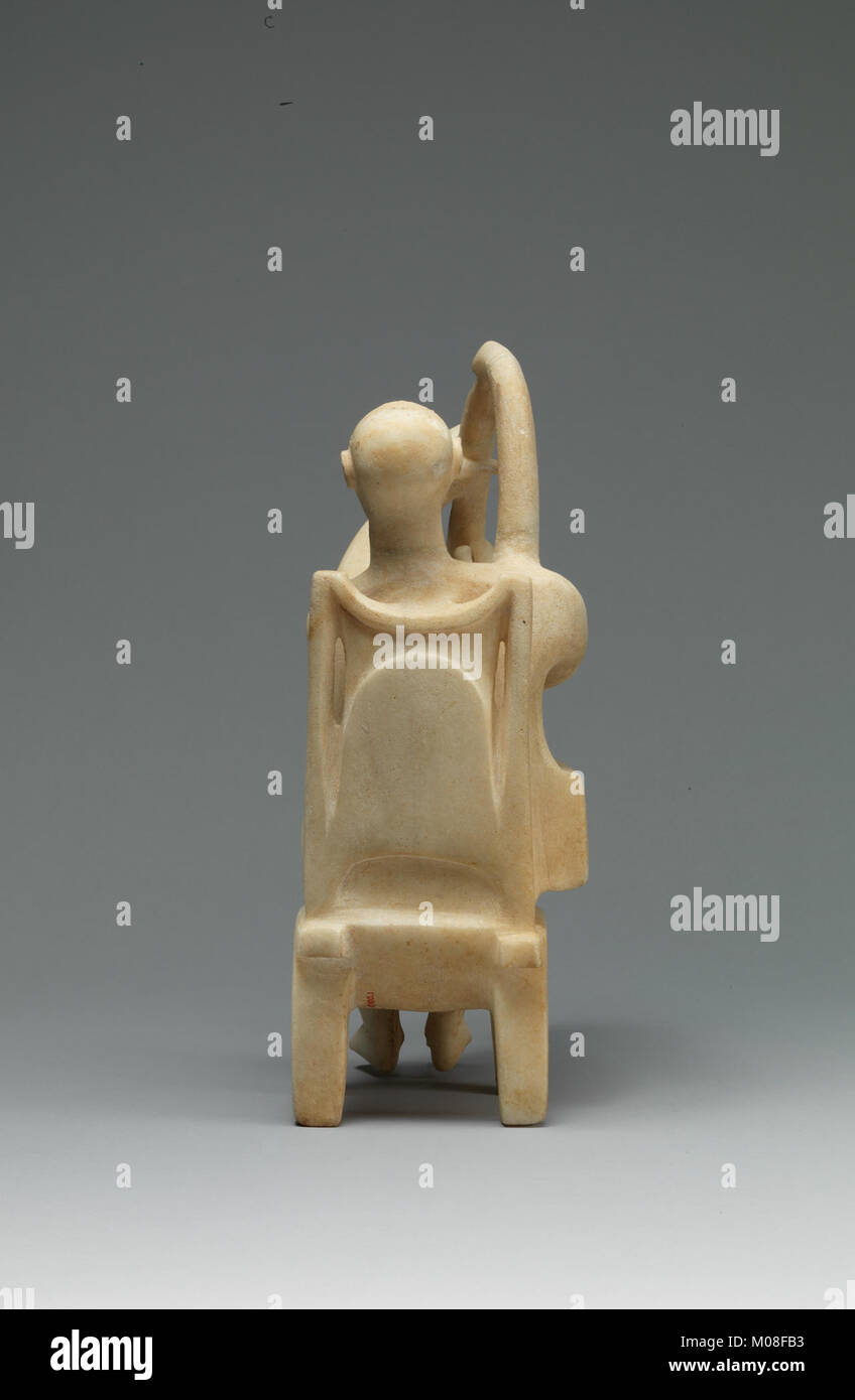 Marble seated harp player hi-res stock photography and images - Alamy