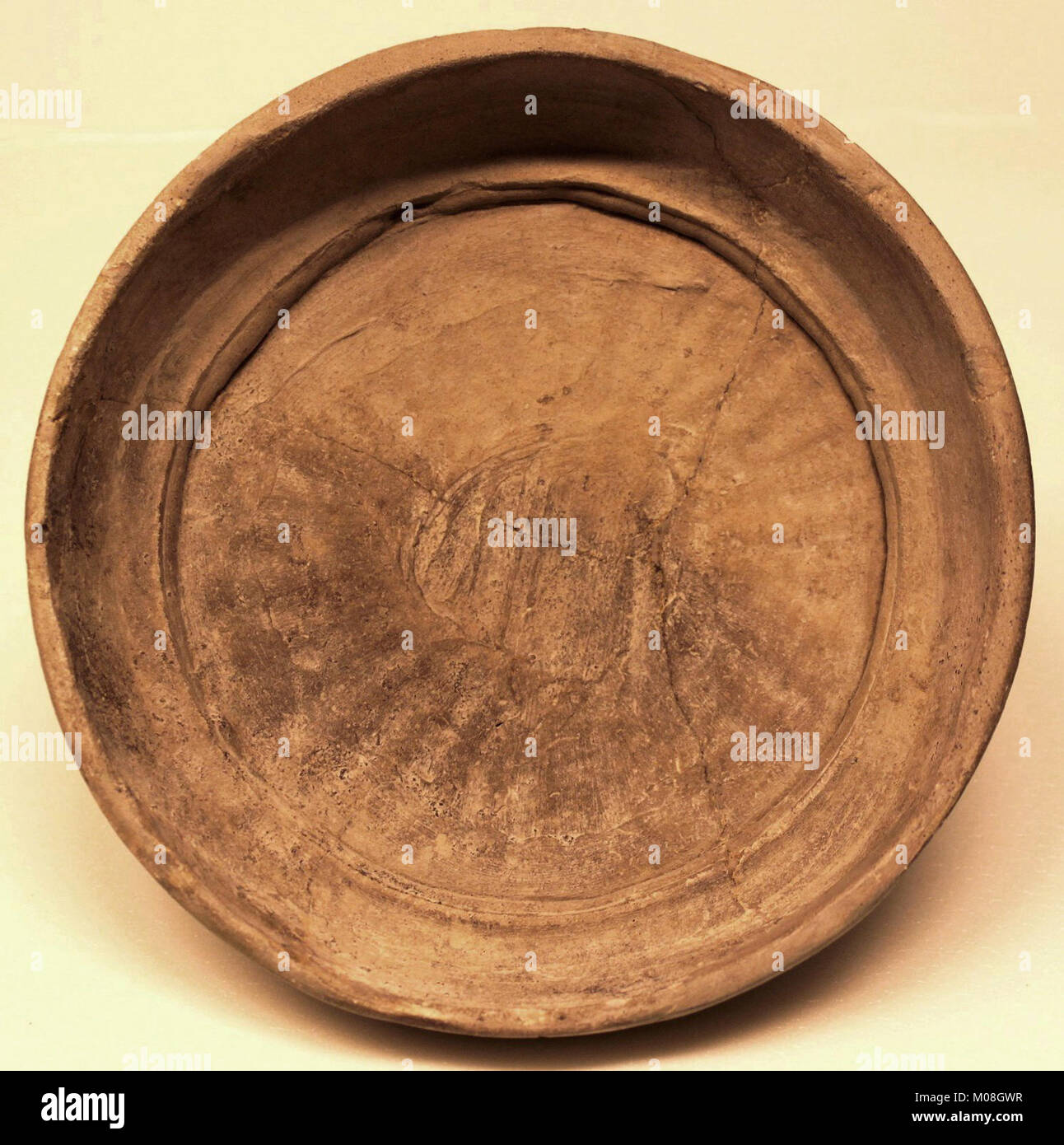 Larger container hi-res stock photography and images - Alamy