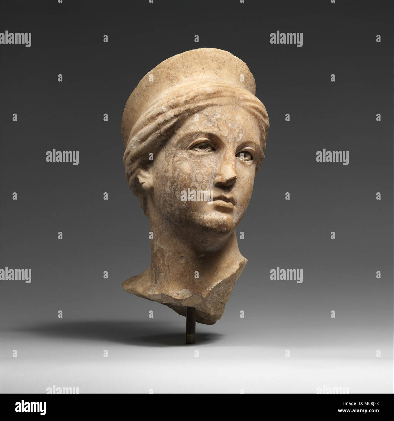 Goddess represents hi-res stock photography and images - Alamy