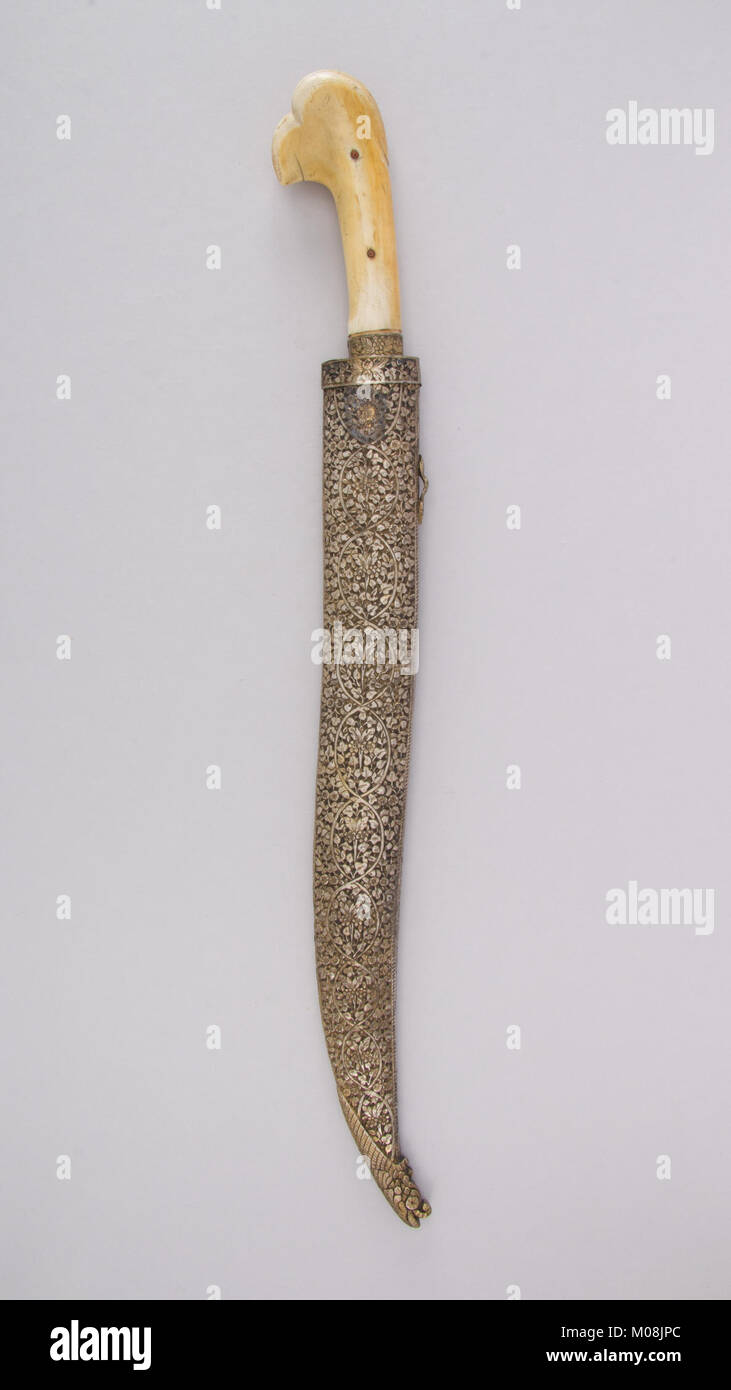 This yatagan knife with sheath exemplifies the intricacy of Ottoman ...