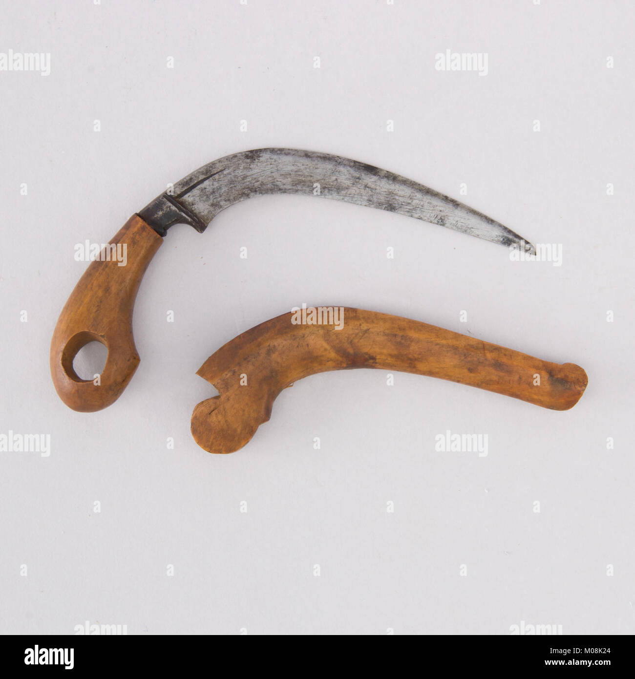 Knife (Korambi) with Sheath MET 36.25.855ab 003july2014 Stock Photo - Alamy