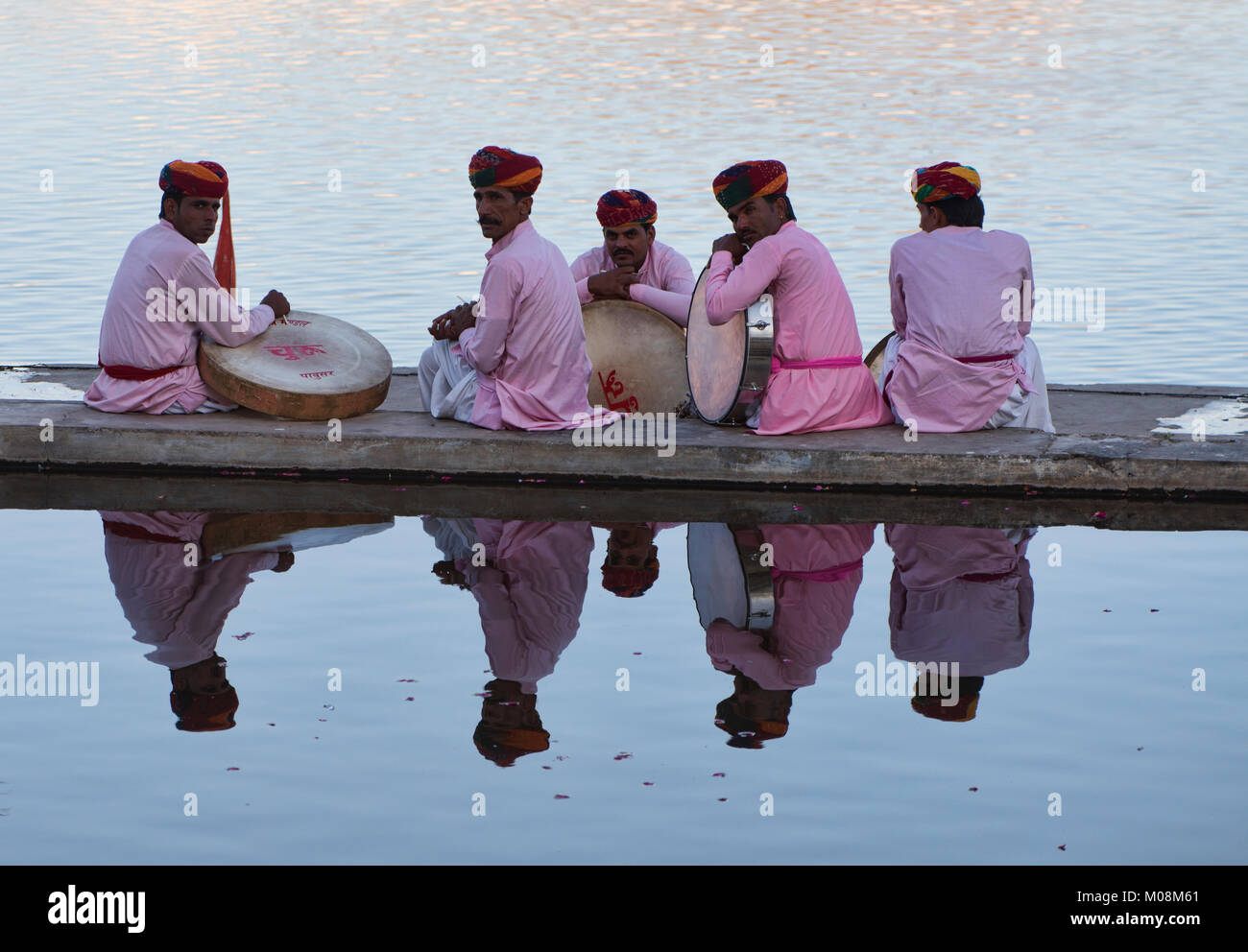 Indian traditional drum troupe hi-res stock photography and images - Alamy