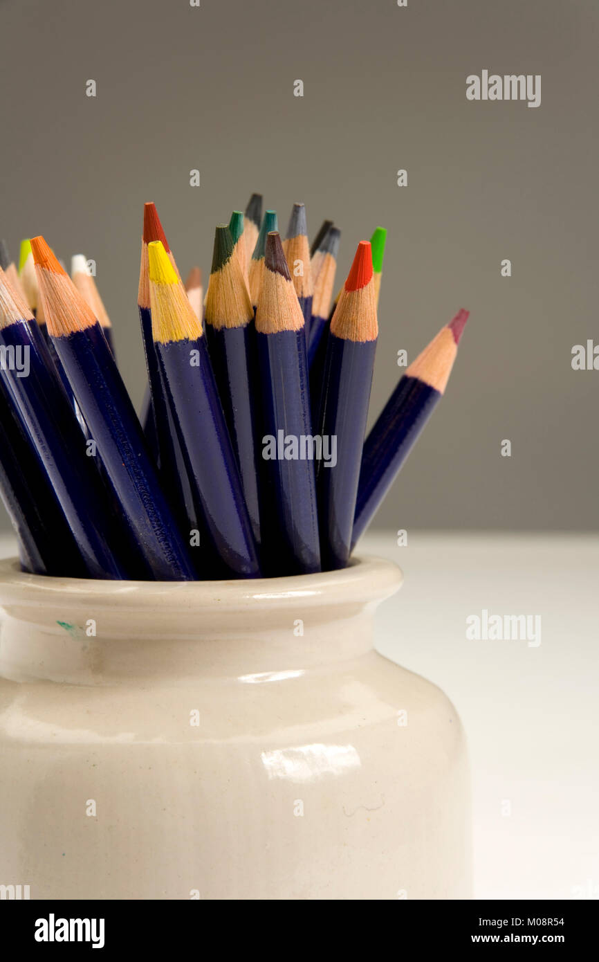 Graduated backgrounds hi-res stock photography and images - Alamy