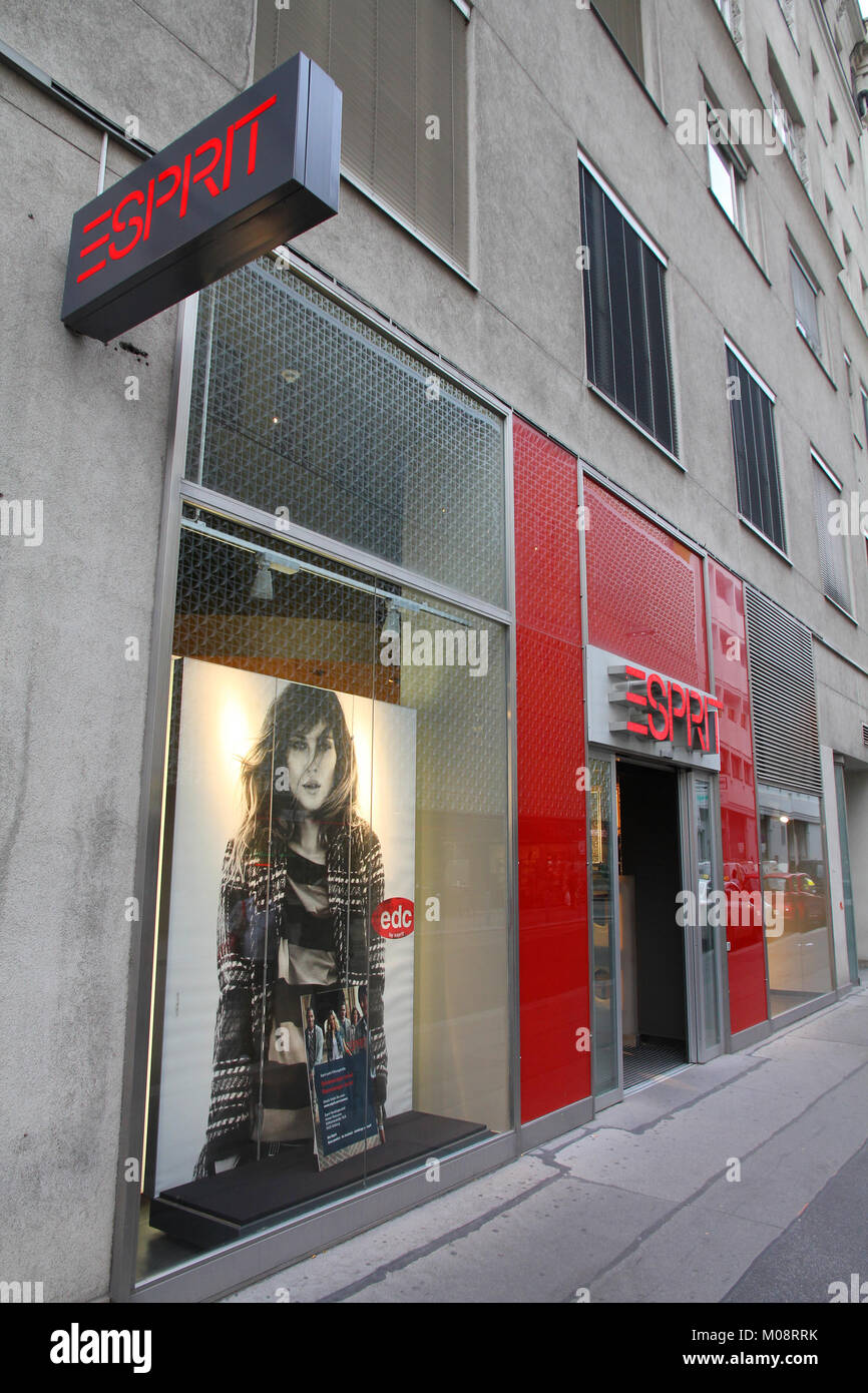 Esprit clothes hi-res stock photography and images - Alamy