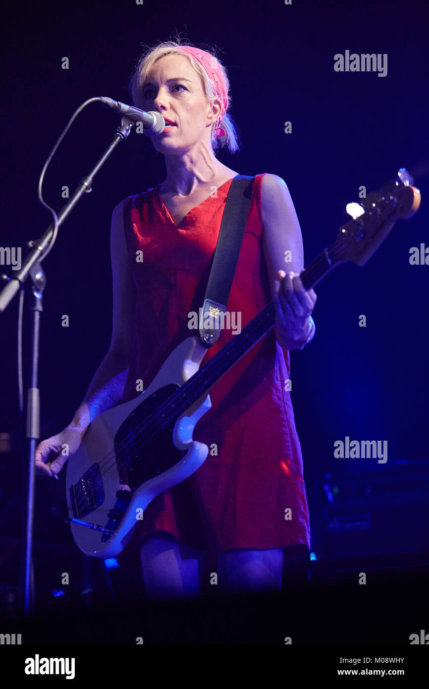 Kathi lynn wilcox hi-res stock photography and images - Alamy