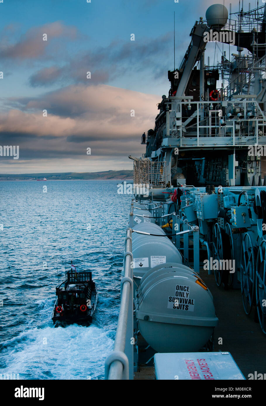 Troop landing craft hi-res stock photography and images - Alamy