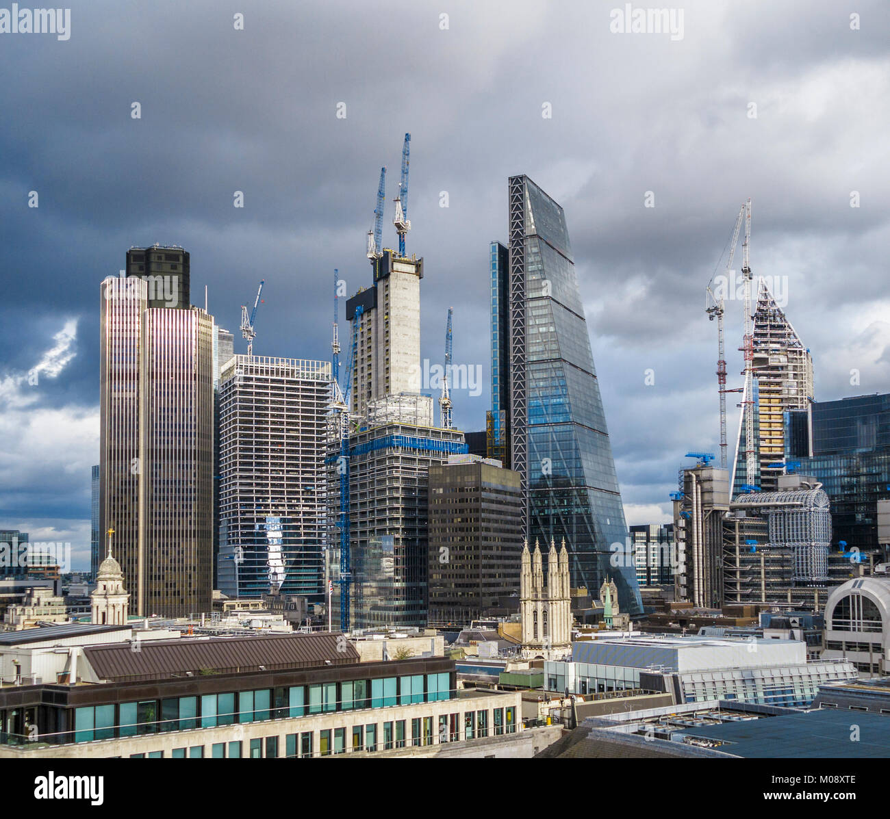 City of London commercial property real estate skyline: Cheesegrater ...