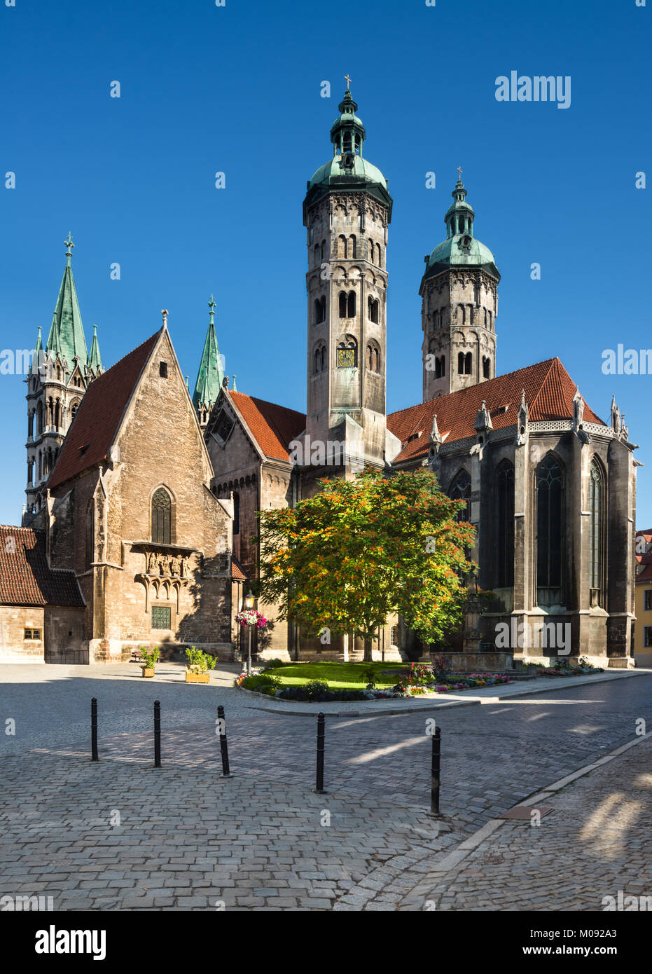 Naumburg cathedral hi-res stock photography and images - Alamy