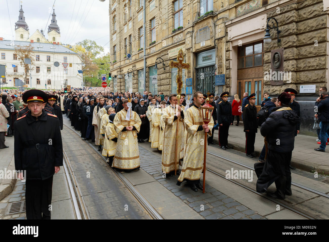 Procession heaven hi-res stock photography and images - Alamy