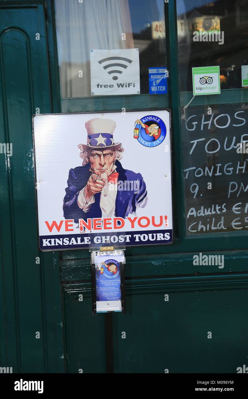 Upright signage hi-res stock photography and images - Alamy