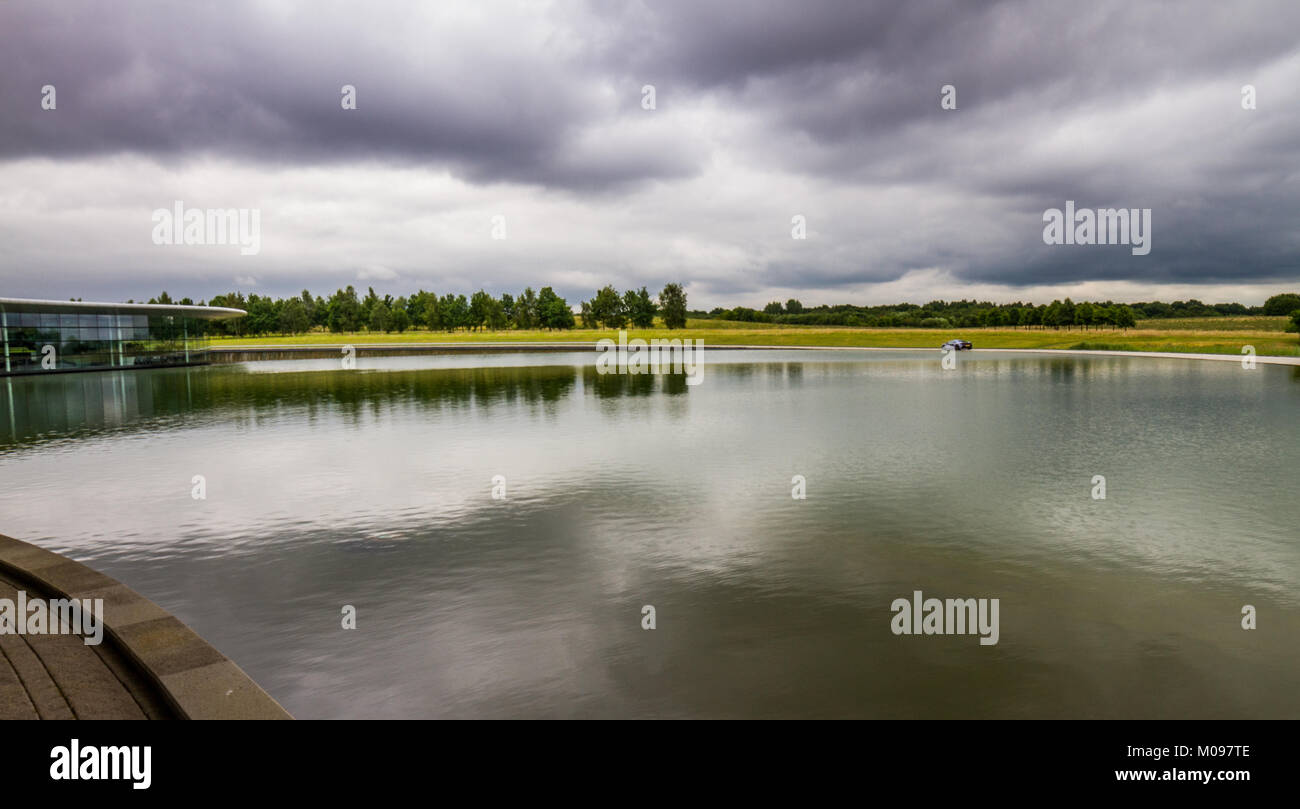 Goodwood group horse hi-res stock photography and images - Alamy