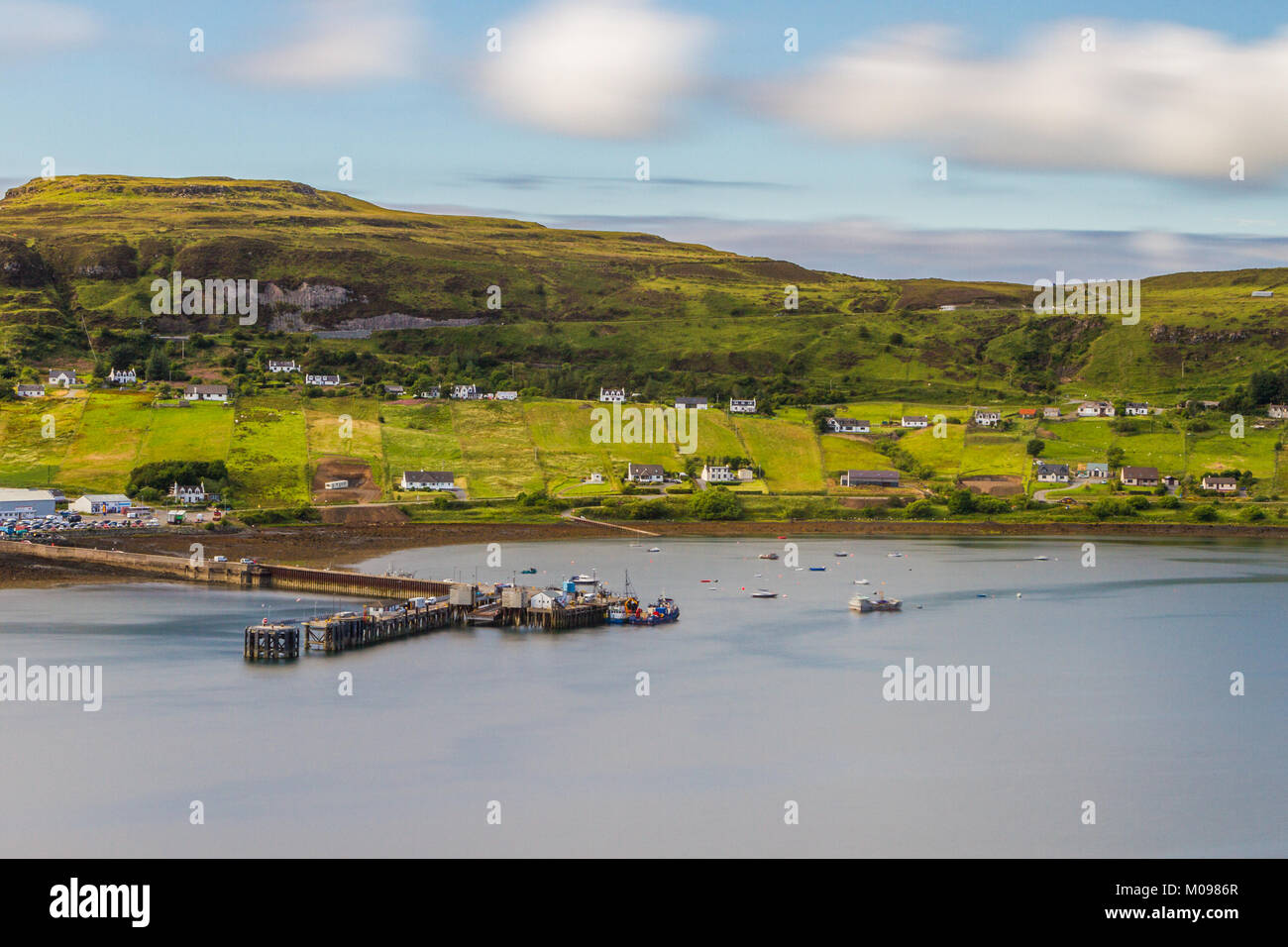 Uig harbour hi-res stock photography and images - Alamy