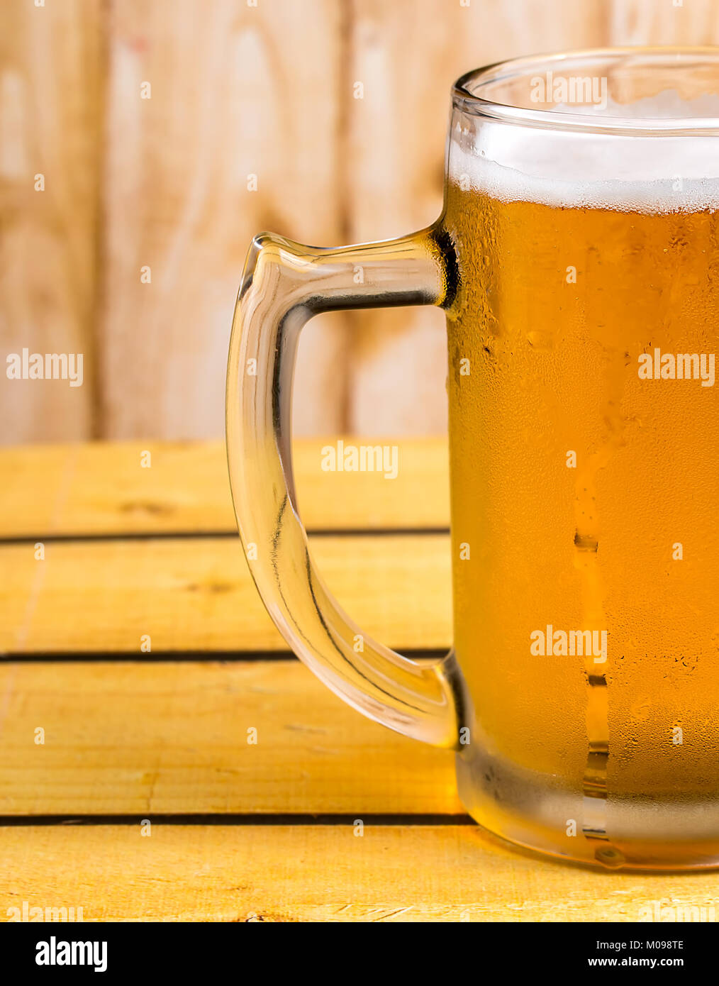 Refreshing cool beer hi-res stock photography and images - Alamy