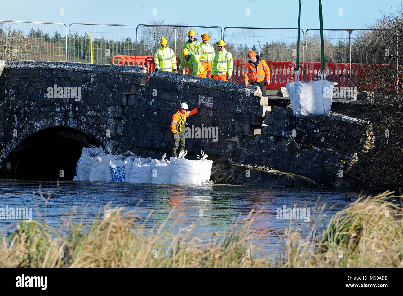 Repairing historic bridges hi-res stock photography and images - Alamy