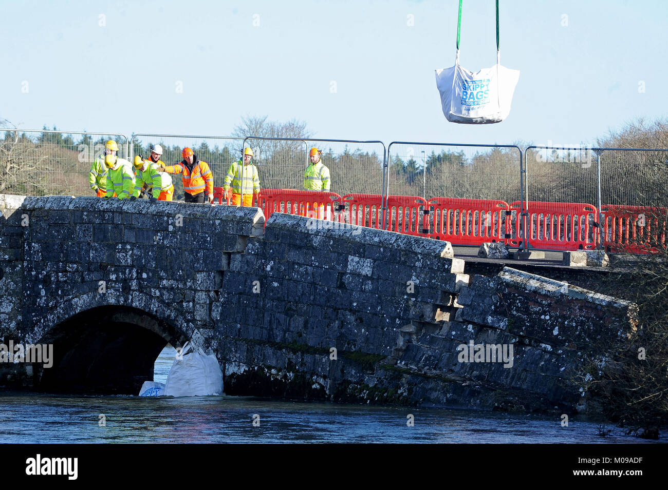Repair work begins on historic Wool Bridge, Dorset, UK, Work begins on ...