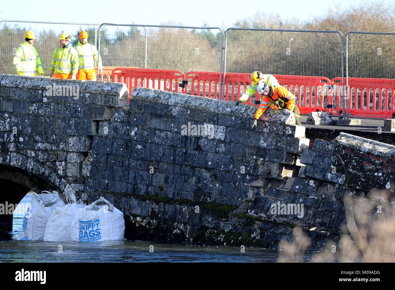 Repair work begins on historic Wool Bridge, Dorset, UK, Work begins on ...