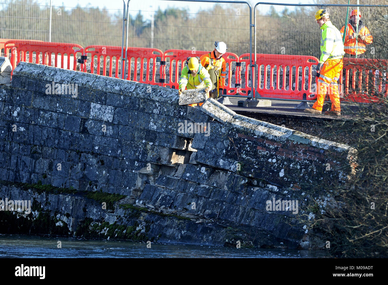Repair work begins on historic Wool Bridge, Dorset, UK, Work begins on ...