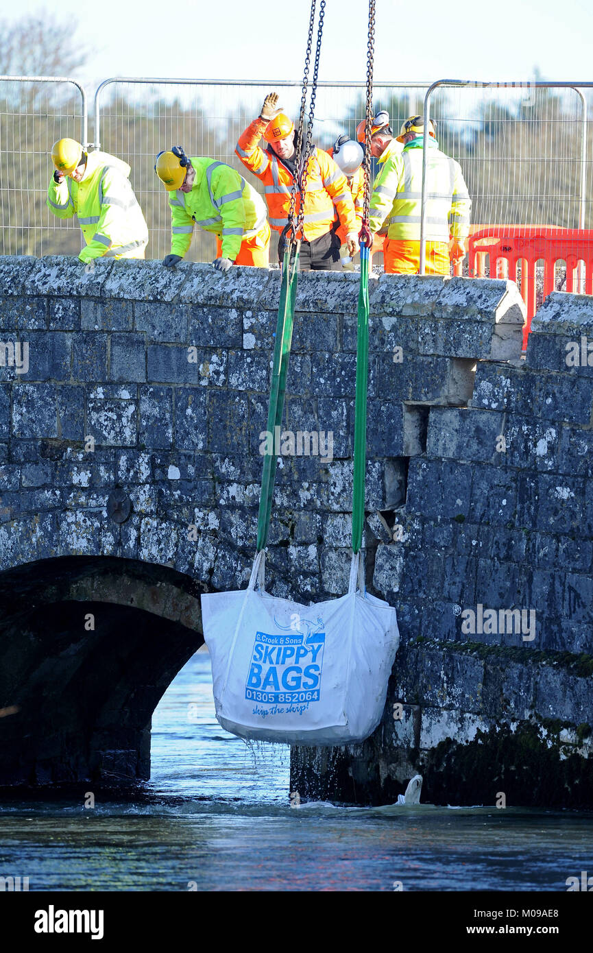 Repairing historic bridges hi-res stock photography and images - Alamy