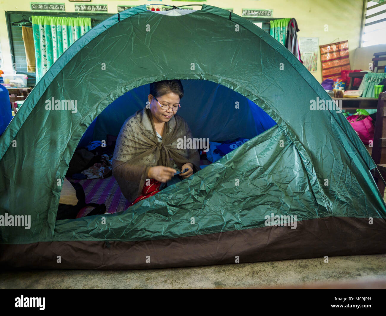 Nipa roof hi-res stock photography and images - Alamy