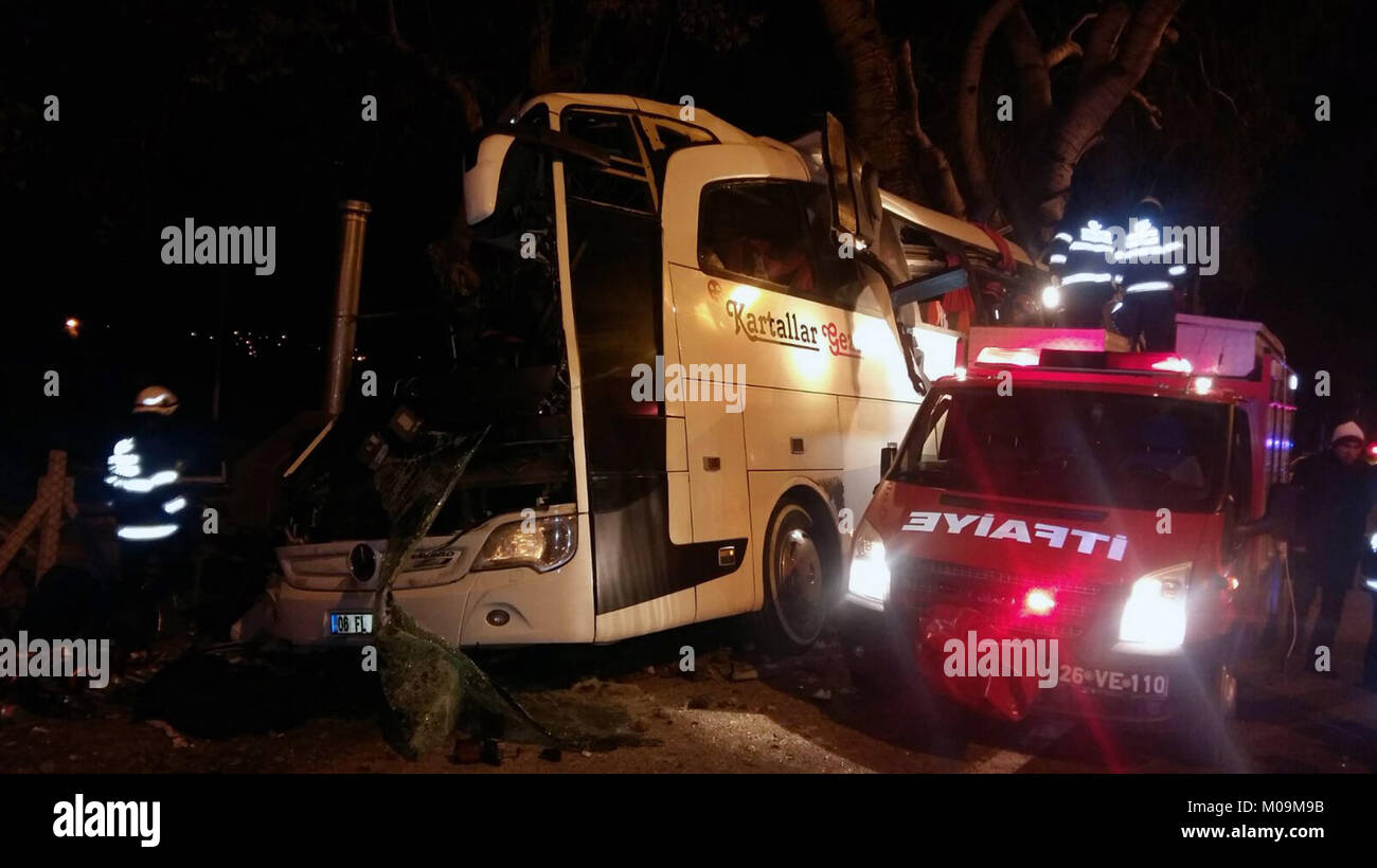 Eskisehir, Turkey. 20th Jan, 2018. A tourism bus hits trees on roadside ...