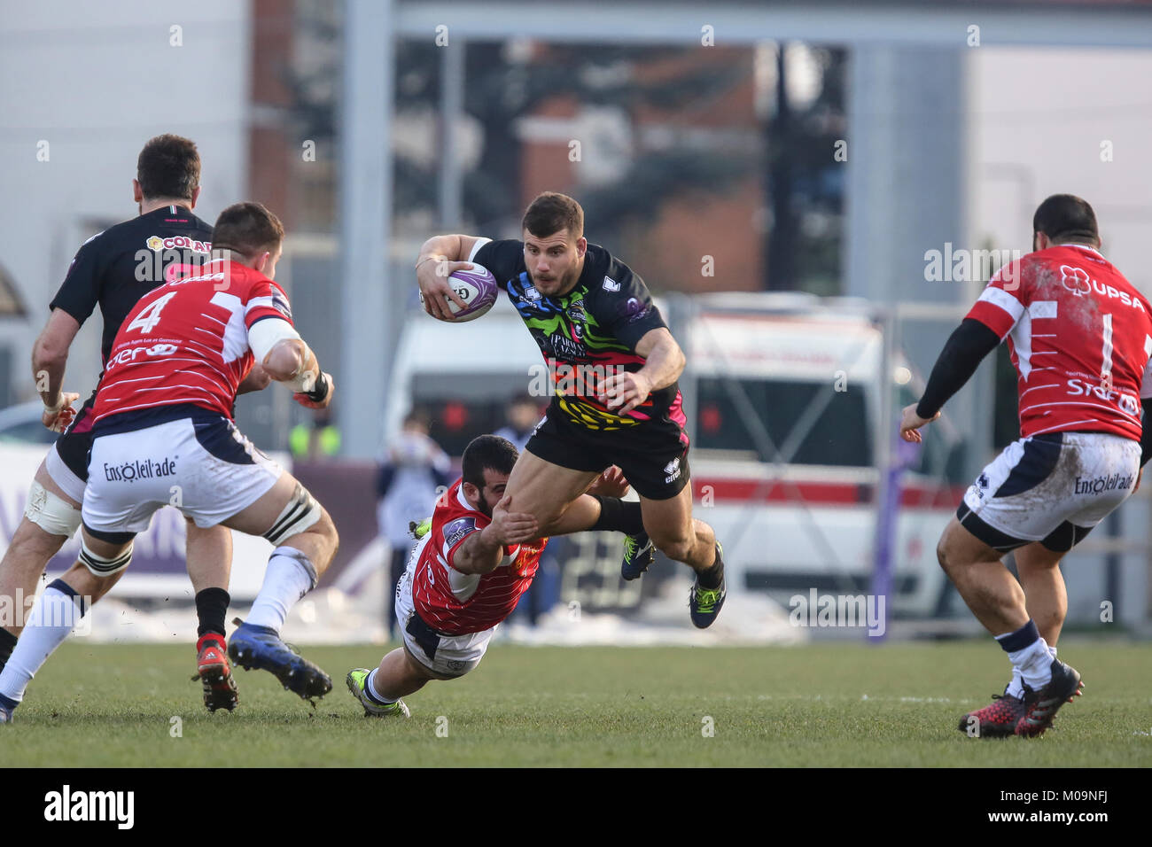 Italy rugby team captain hi-res stock photography and images - Alamy
