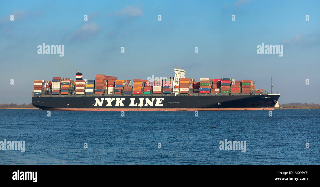 Nyk falcon hi-res stock photography and images - Alamy