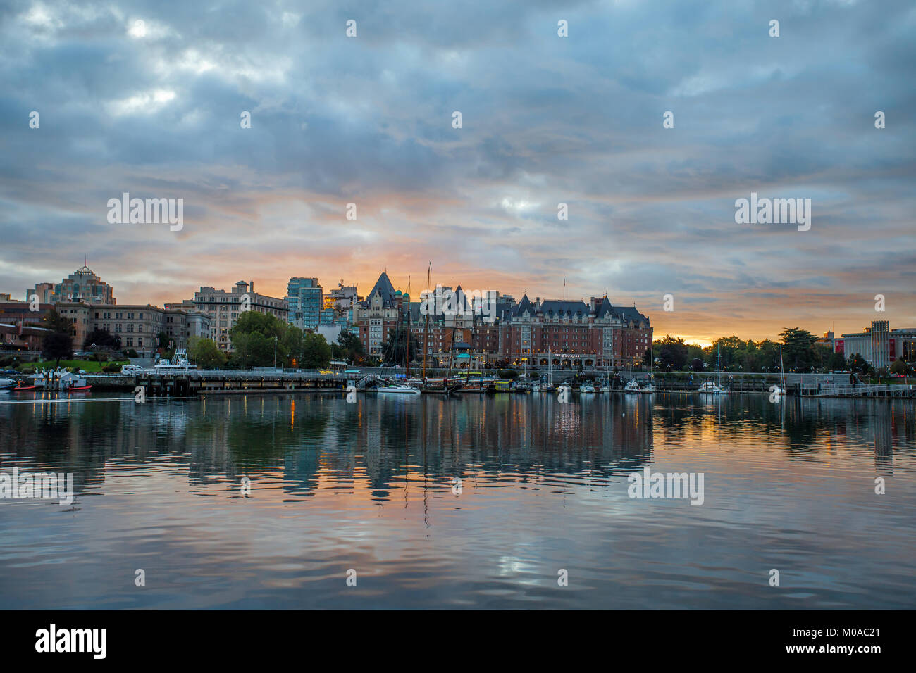 Victoria skyline hi-res stock photography and images - Alamy