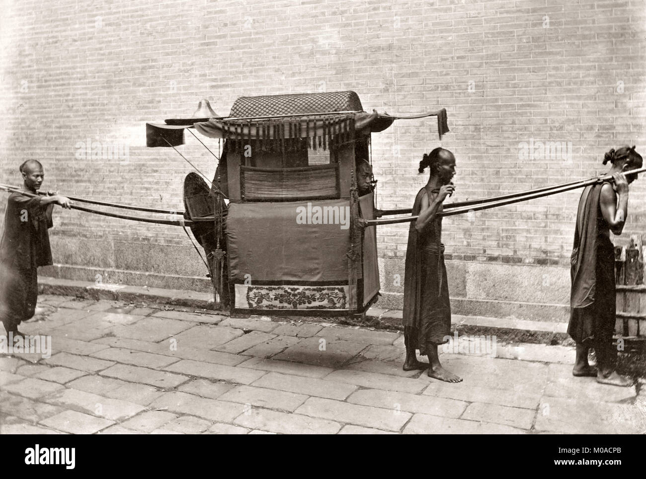 Palanquin Bearers Summary