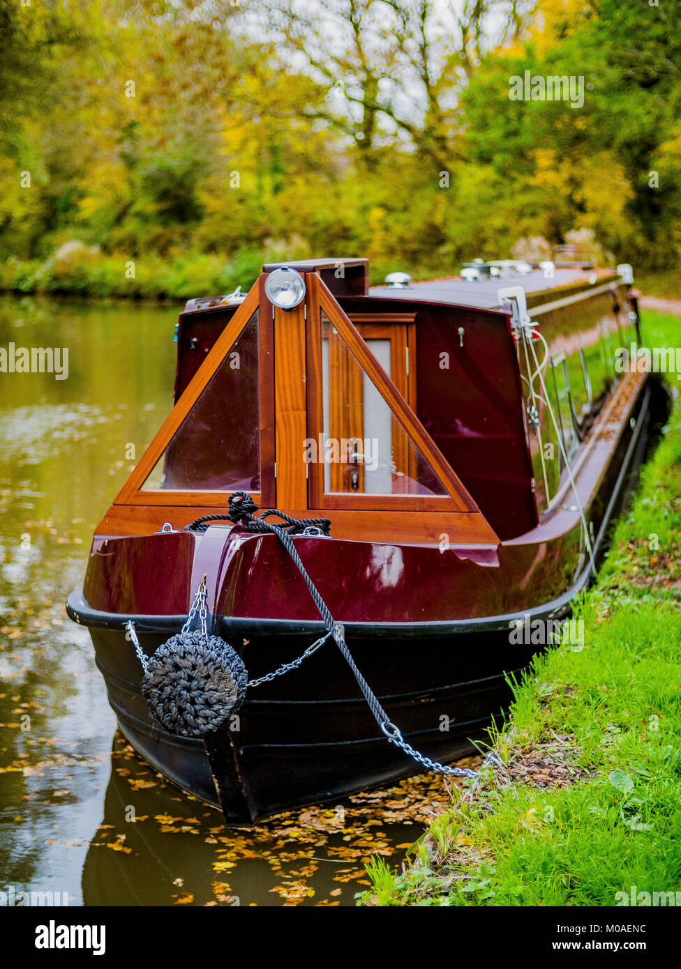 canal river in the english countryside worcester and birmingham ...