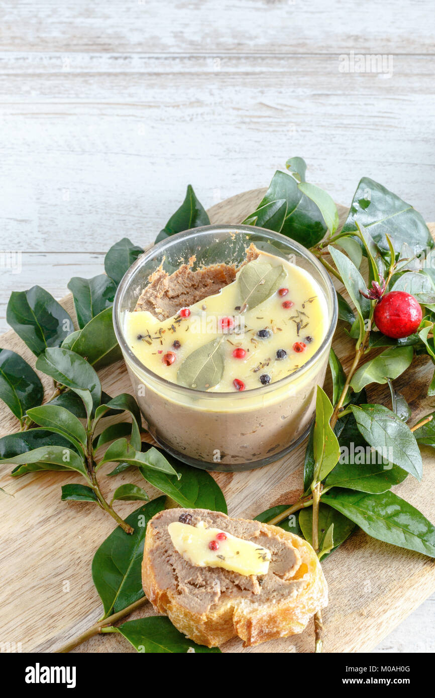 Pate jar hi-res stock photography and images - Alamy