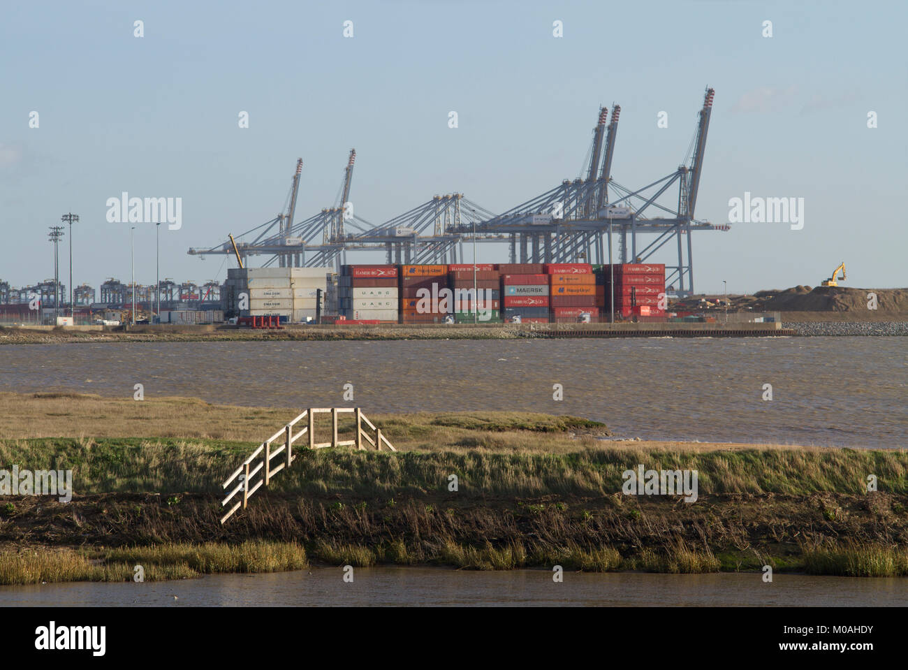 DP World London Gateway deep-sea container terminal viewed from the ...