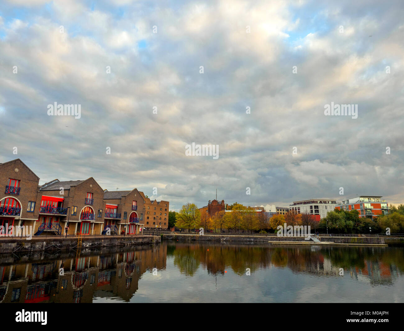 Shadwell basin hi-res stock photography and images - Alamy