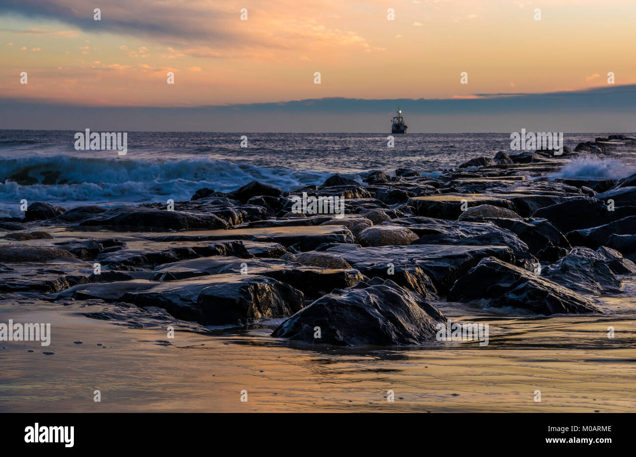 Beautiful avon beach hi-res stock photography and images - Alamy
